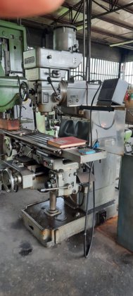 RAMBAUDI M3 MILLING MACHINE DISPLAYED UNIVERSAL MILLING MACHINE MILLING ...