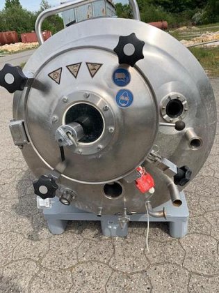 Stainless 500 liter pressure tank in Harndrup, Denmark