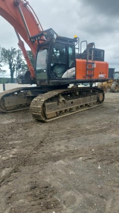 2017 HITACHI ZX490LCH-6 in Dublin, Ireland