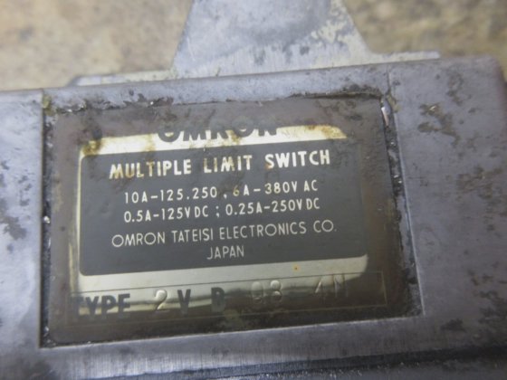 OMRON MULTIPLE LIMIT SWITCH 2V B 03 4N 2VBQ3-4N in Santa Clarita, CA, USA