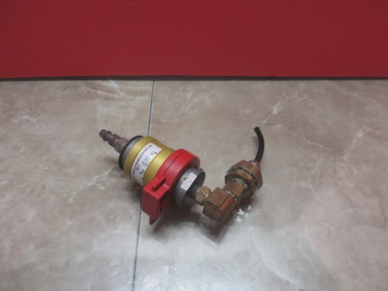 MP MASTER PNEUMATIC VALVE V-35-2 CNC V35-2 in Los Angeles, CA, USA