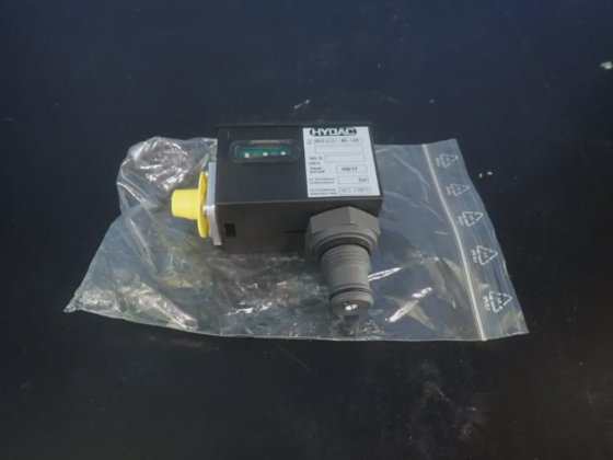 Hydac Pressure Clogging Indicator - Vd 5 Lz.2/-b0-led in Euclid, OH, USA