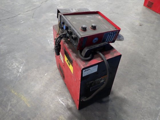 LINCOLN ELECTRIC MULTI-PROCESS WELDER WITH STT-10 WIRD DRIVE CONTROL in ...