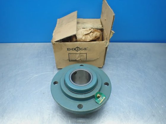 Dodge Four-bolt Piloted Roller Bearing Unit in Euclid, OH, USA