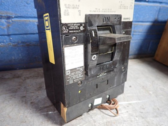 SQUARE D CIRCUIT BREAKER in Euclid, OH, USA