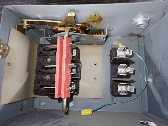 SQUARE D Bus Plug in Euclid, OH, USA