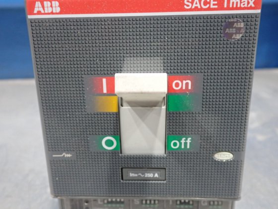 ABB Front Terminal Switch in Fort Worth, TX, USA