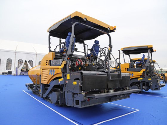 factory 9m road pavers RP903 concrete road asphalt paver laying machine ...