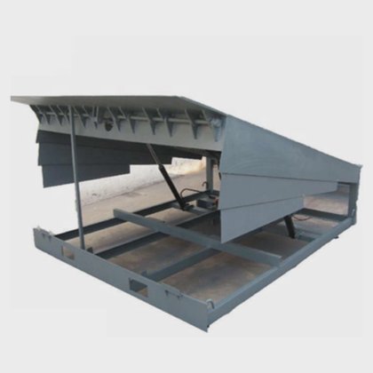 Container Forklift Loading Ramp Warehouse Work Platform Forklift ...