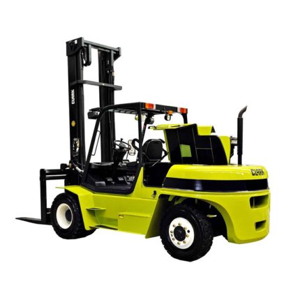 CLARK C70 Forklift in Giussano, Italy