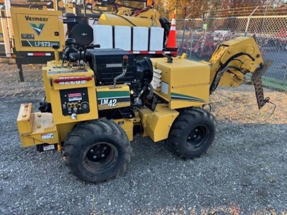 2004 VERMEER LM42 in Marne, MI, USA