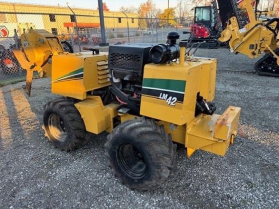 2004 VERMEER LM42 in Marne, MI, USA