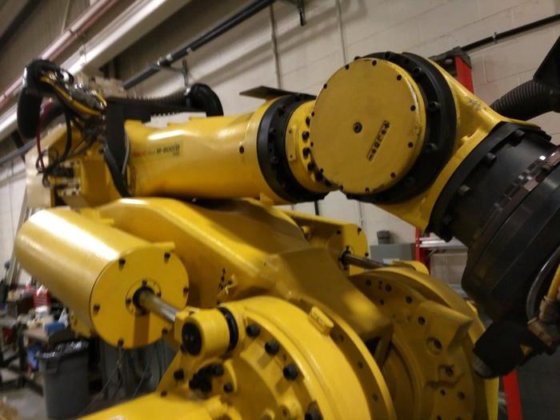 2012 FANUC M900iB/700 6 AXIS CNC ROBOT WITH R30iB CONTROLLER & 7TH AXIS ...