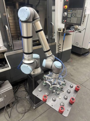 Universal Robots UR10e Robot – 2021 in Altamonte Springs, FL, USA