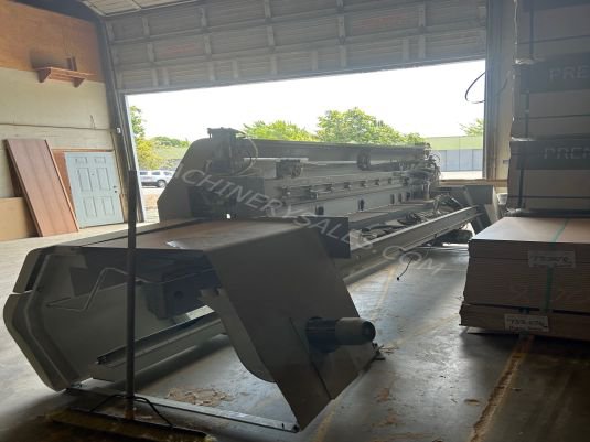 SELCO Model EB100 Front Load Horizontal Beam Panel Saw in Portland, OR, USA