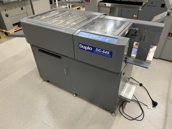 Duplo Docucutter DC-645 Creaser, cutter in Radom, Poland