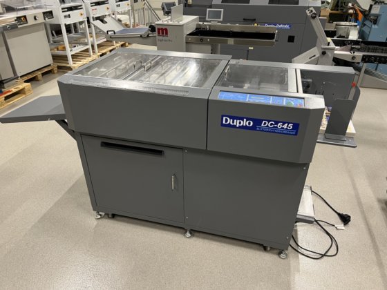 Duplo Docucutter DC-645 Creaser, cutter in Radom, Poland
