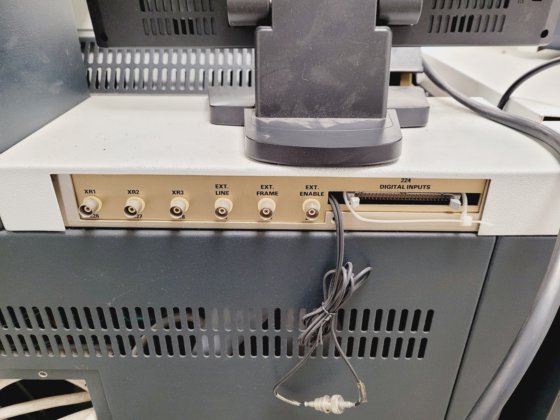 Cambridge Stereoscan 200 SEM Scanning Electron Microscope Lab in Wales ...