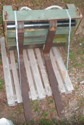 SkyTrak ATLAS 10K Side Shift Carriage Quick Attach Telehandler Forklift ...