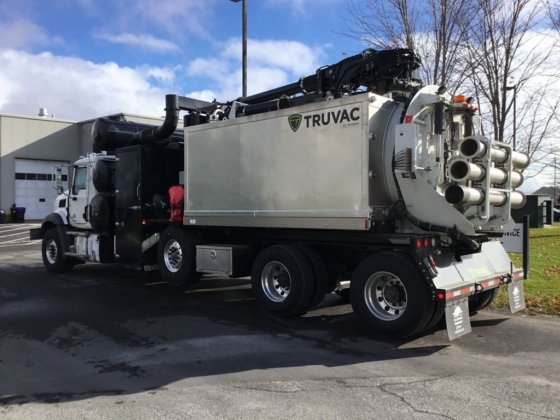2022 TRUVAC WOLF - 8702 in Innisfil, Ontario, Canada