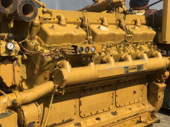 MARINE ENGINE CATERPILLAR 398 in Seville, Spain