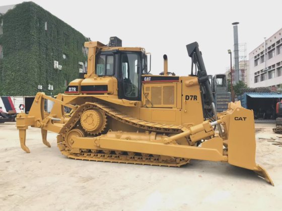 D7r Crawler Bulldozer Second Hand D7g Dozer with Scarifier in Anhui, China