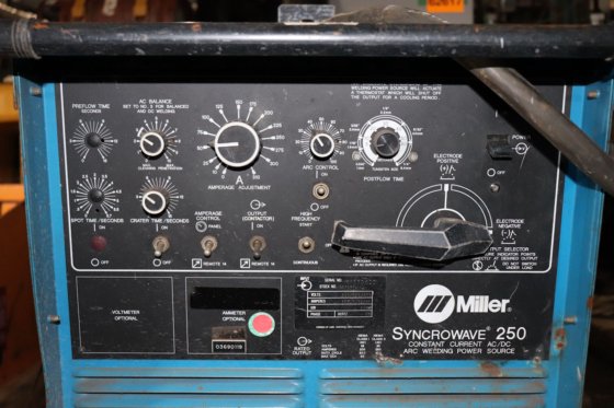 Syncrowave 250 Miller Syncrowave 250 AC/DC Welder in Minneapolis, MN, USA