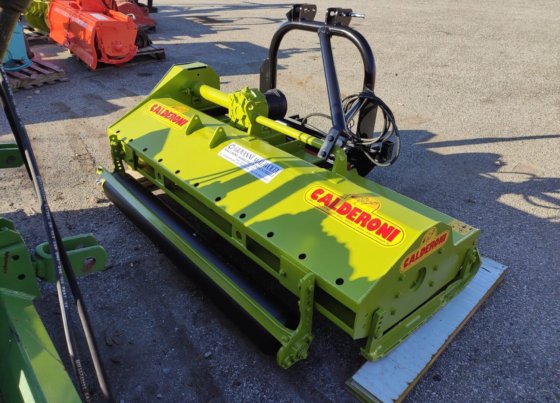 Calderoni TSC 200 shredder in Corigliano, Calabria, Italy