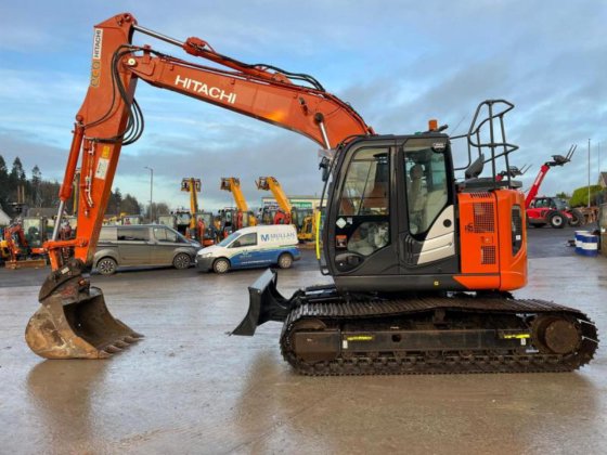2021 Hitachi ZX135US-6 Blade in Coleraine, United Kingdom