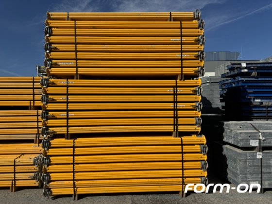 2022 Peri Multiprop MP in different extension lengths in Amstetten, Austria