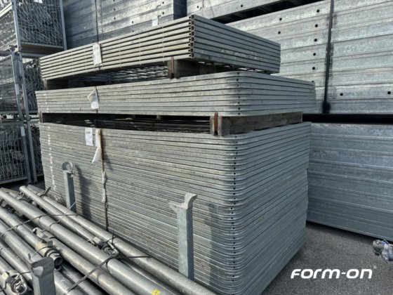 2025 Doka Edge protection system XP in Amstetten, Austria