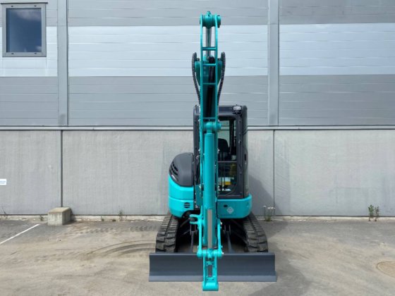 2022 Kobelco SK35SR-6E in Sweden