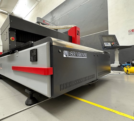 ZEUS CO2 LASER CUTTING in Sona, Italy