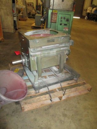 SCHENCK PROCESS GRAVIMETRIC FEEDER 18163 in Elk Grove Village, IL, USA