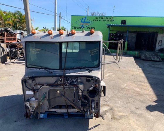 1994 PETERBILT 377 CABS in Miami, FL, USA