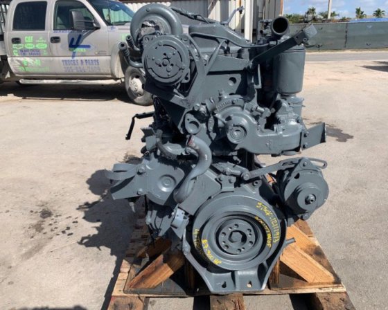 1994 MACK E7-300 ENGINE 300 HP in Miami, FL, USA