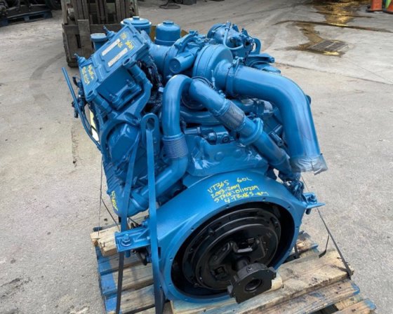 2003 INTERNATIONAL VT365 ENGINE 195HP in Miami, FL, USA