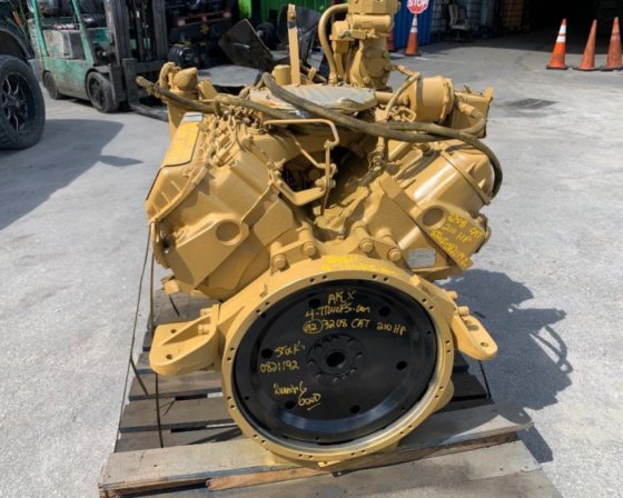 1991 CATERPILLAR 3208 ENGINE 210 HP in Miami, FL, USA