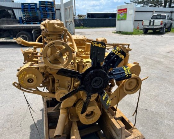 1990 CATERPILLAR 3208T ENGINE 300HP in Miami, FL, USA