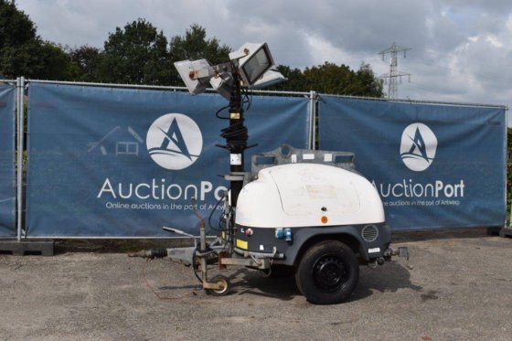 Light pole Trailer Ecolite Diesel in Essen, Belgium
