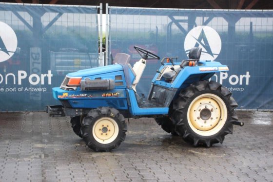 Mini tractor Tractor Iseki TU160F Diesel in Antwerp, Flanders, Belgium