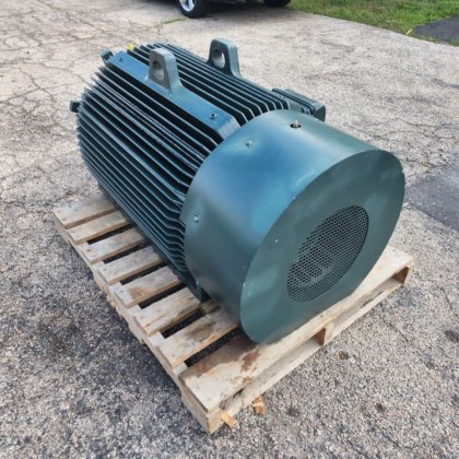 NEW TOSHIBA 300 HP ELECTRIC MOTOR 460 VAC 3 PHASE N449T 1780 RPM ...