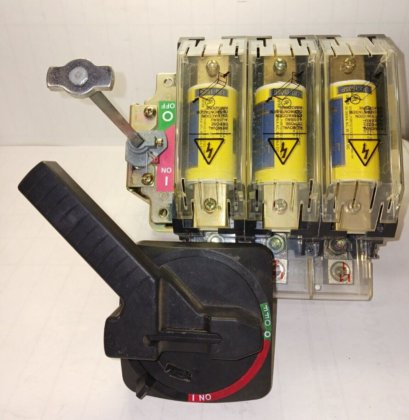 ALLEN BRADLEY 200 AMP DISCONNECT SWITCH 3P 600 VAC 194R-NJ200P3 HANDLE ...