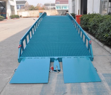 Chenlift 10 Tons Loading Capacity Mobile Dock Ramp , Container Loading ...