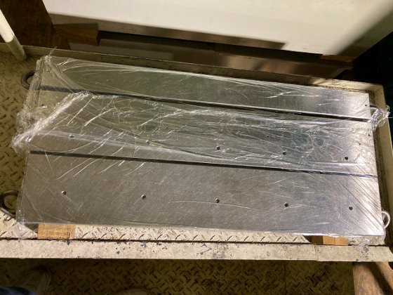 Mitutoyo Measuring Instruments / Surface Plates / Surface Plates with T ...