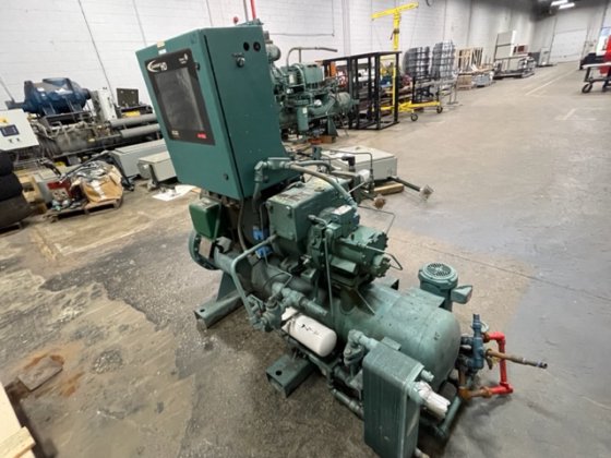 Frick RXF 19 Screw Compressor Package in New York, USA