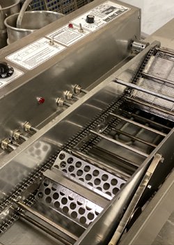 Belshaw UNI-MARK5 in Bohemia, NY, USA