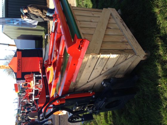 Potato box tipper forklift in Sainte-Marie-Cappel, Hauts-de-France, France