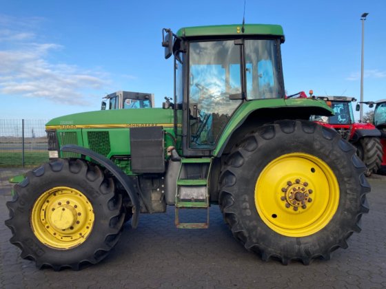 1996 John Deere 7600 Allrad Power in Sulingen, Germany
