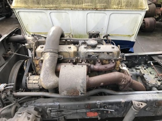 DAF DAF 2500 motor in Zevenbergen, Netherlands